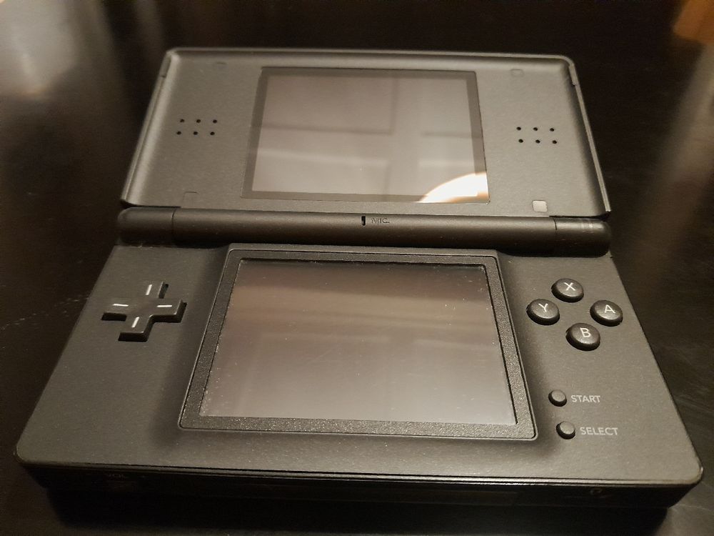 Nintendo DS lite (Gebraucht) in Heiden für CHF 58 – mit Lieferung auf ...