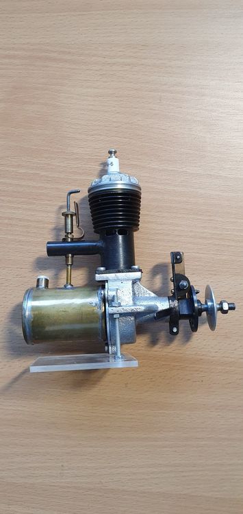 Modellmotor Eisfeld 7.6 ccm Benzin (Neuf (Voir description)) à Grosswangen pour CHF 251 – avec ...