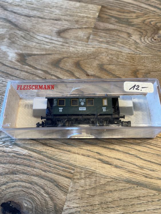 Fleischmann 8052 Personenwagen grün, neuwertig OVP | Kaufen auf Ricardo
