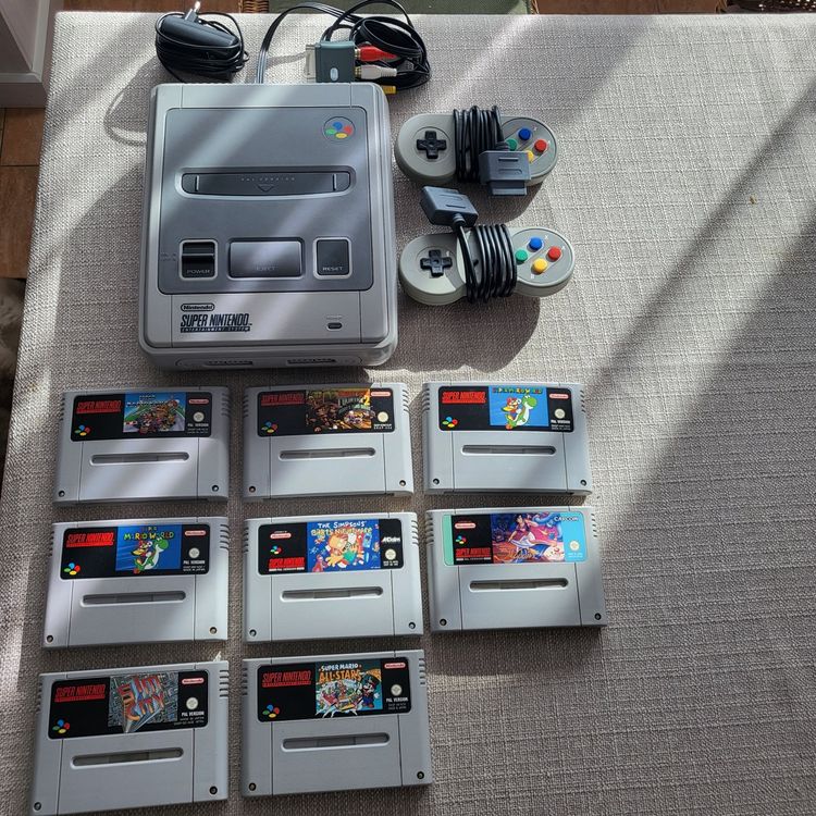 Super Nintendo SNES Konsole + 8 Spiele | Kaufen auf Ricardo