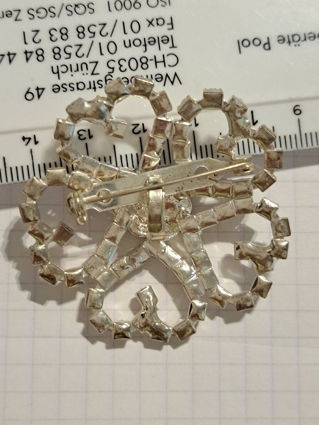 Broche vintage fleur strass - chic et élégante (Neuf (Voir description ...