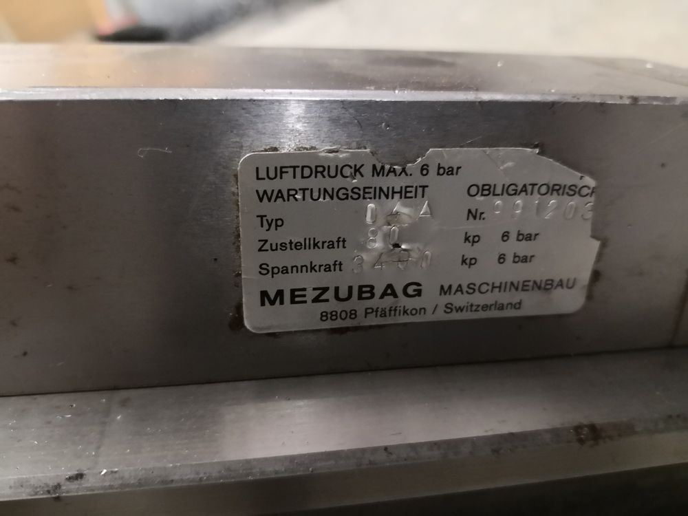Maschinenschraubstock pneumatisch Schweizer Präzisionspanner (Gebraucht) in Wahlen b. Laufen für ...