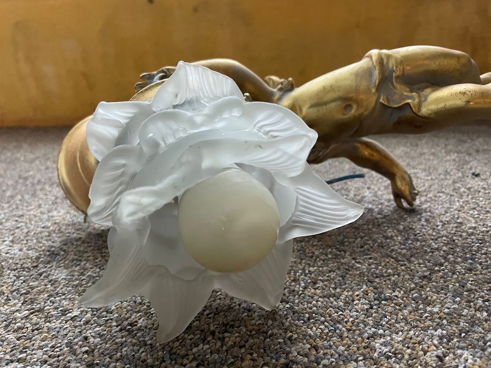Engel Lampe Vintage Repro mit Blüten Glas | Kaufen auf Ricardo
