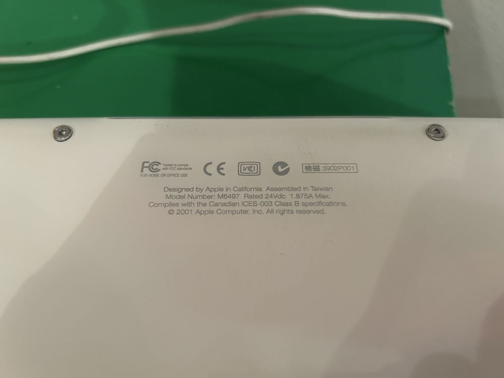 iBook G4 (Gebraucht) in Prilly für CHF 50 – mit Lieferung auf Ricardo ...