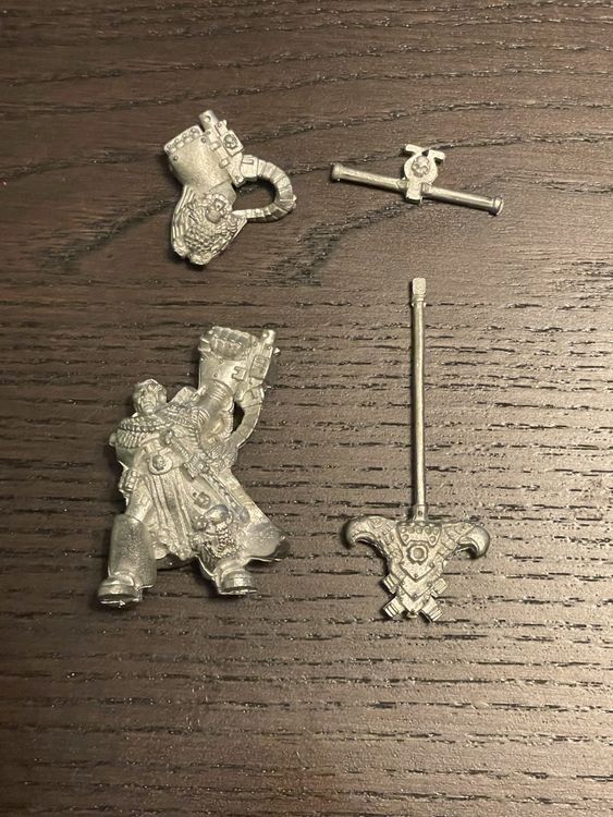 Warhammer 40k Space Marine Marneus Calgar OOP (Neu (gemäss Beschreibung ...