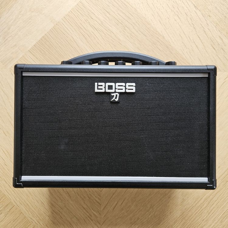 BOSS Katana-Mini Amplificateur Guitare (D'occasion) à Cully pour CHF 75 ...