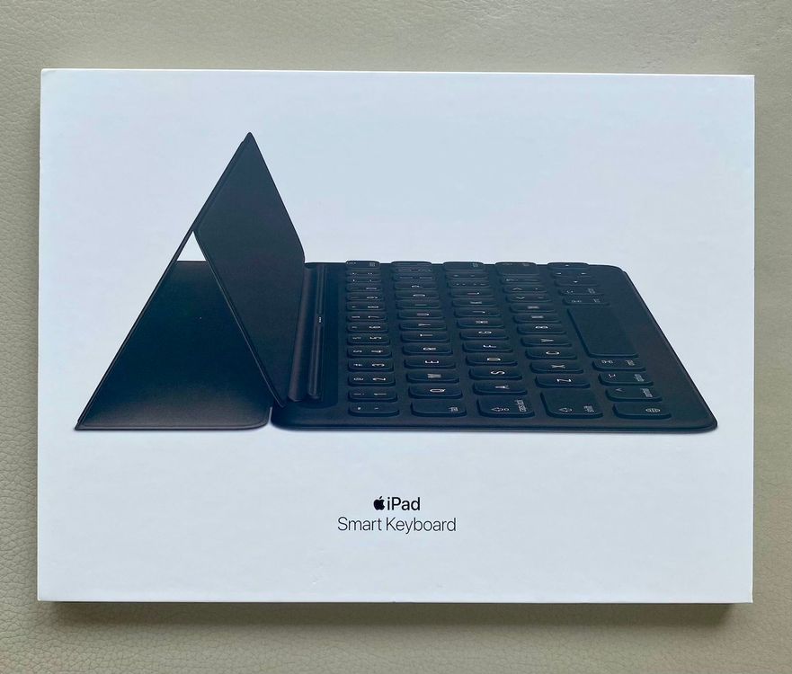 Apple iPad Smart Keyboard - Neu mit Originalverpackung (Neu und originalverpackt) in Naters für ...