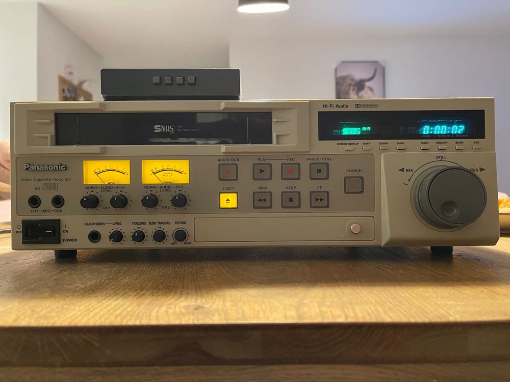 Panasonic AG-7350 Video Cassette Recorder (Defekt) in Niederbipp für ...