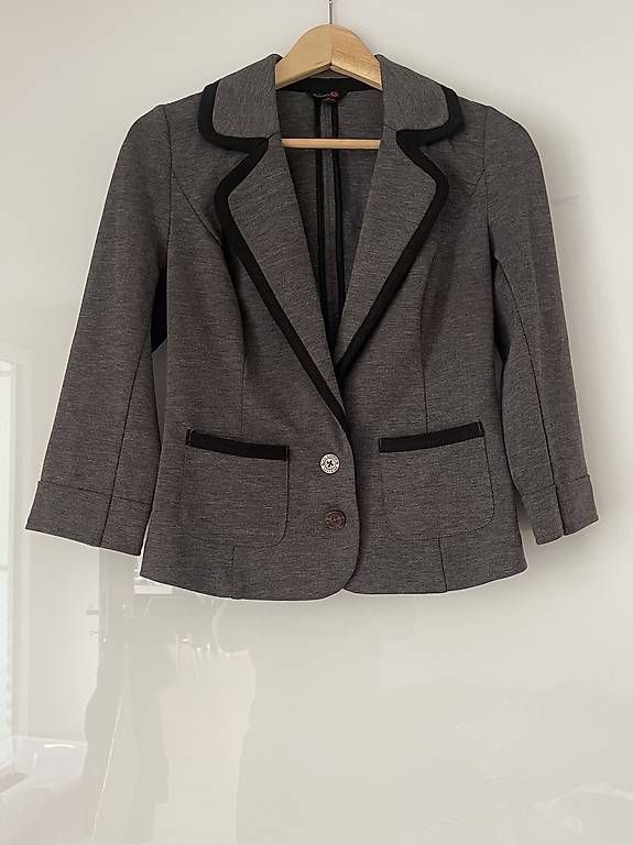 G by Guess Blazer in Größe M in top Zustand (Gebraucht) in Zürich für ...