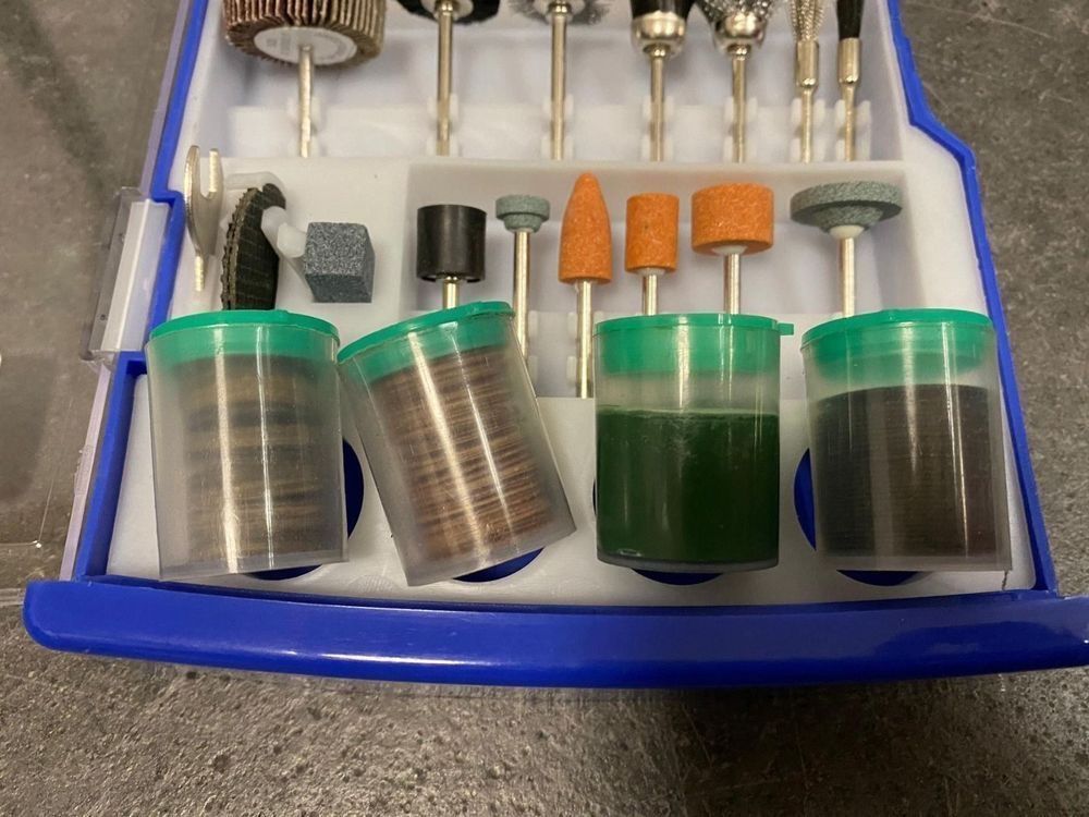 Multitool (Dremel) Set 198-tlg. PP | Kaufen auf Ricardo