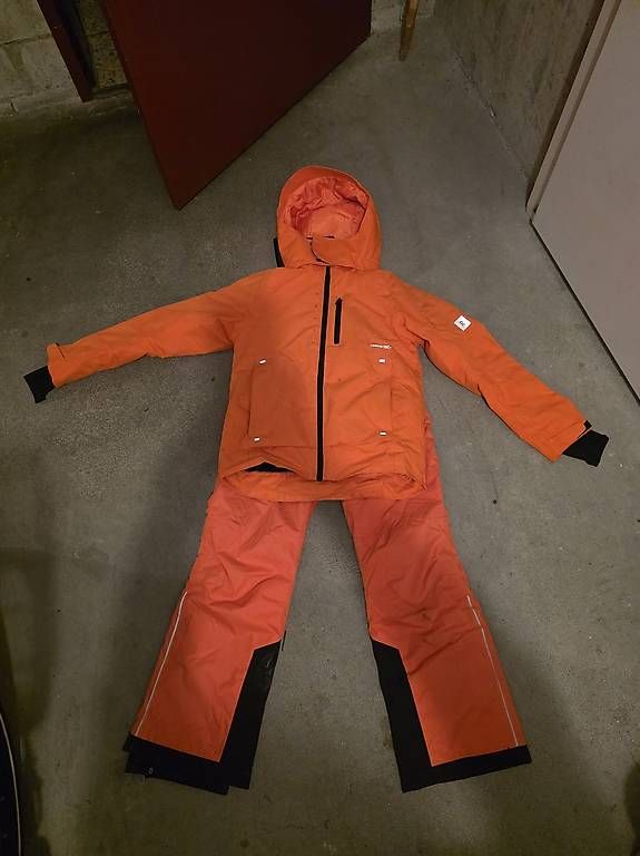 Skianzug Gr 152 (Gebraucht) in Bern für CHF 150 – nur Abholung auf ...