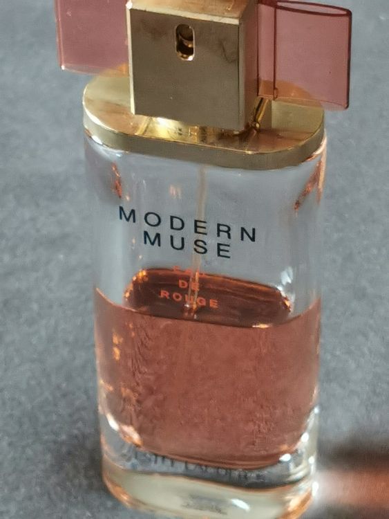 Modern Muse Eau de Rouge Estée Lauder | Kaufen auf Ricardo