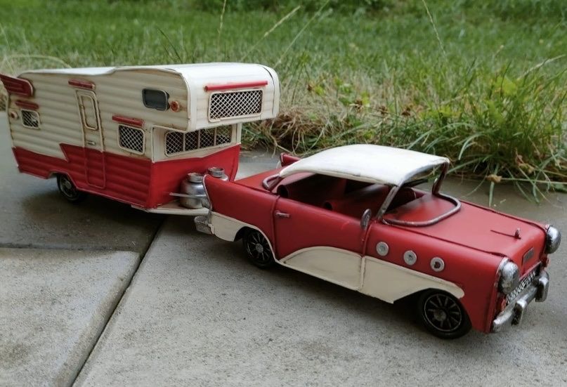 USA Car aus Blech mit Wohnwagen (Neu und originalverpackt) in ...