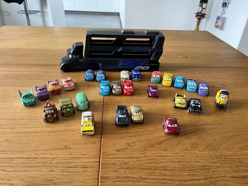 Lot de Mini Voitures Cars Disney Pixar + Camion transport | Kaufen auf ...