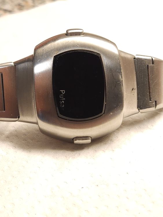 Pulsar vintage Led quartz (Gebraucht) in le landeron für CHF 185 – mit ...