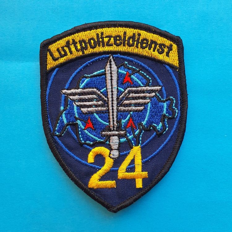 Patch Luftpolizeidienst 24 h (Gebraucht) in Oberiberg für CHF 45 – mit ...
