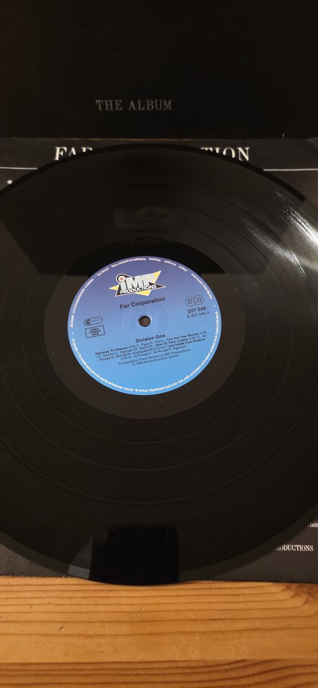 Far Corporation Division One 1985 Vg,G (D'occasion) à Yvonand pour CHF ...