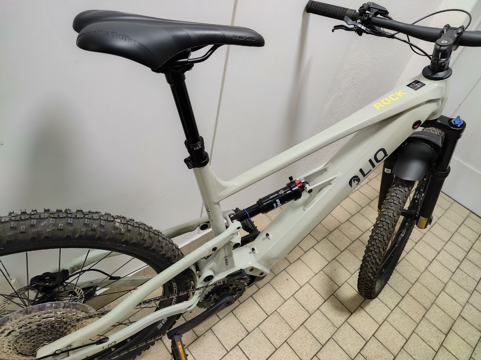E-Bike LiQ Rock Grösse L 100 km (Gebraucht) in Zürich für CHF 1800 – nur Abholung auf Ricardo kaufen