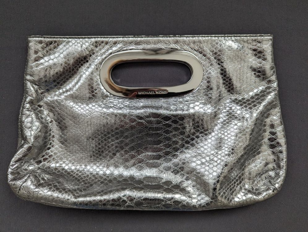 Michael Kors - Metallic Silber Handtasche - Clutch Bag | Kaufen auf Ricardo