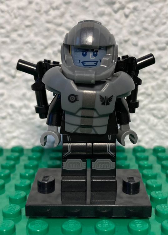 LEGO® Minifigures Series 13 Galaxy Trooper #16 | Kaufen auf Ricardo