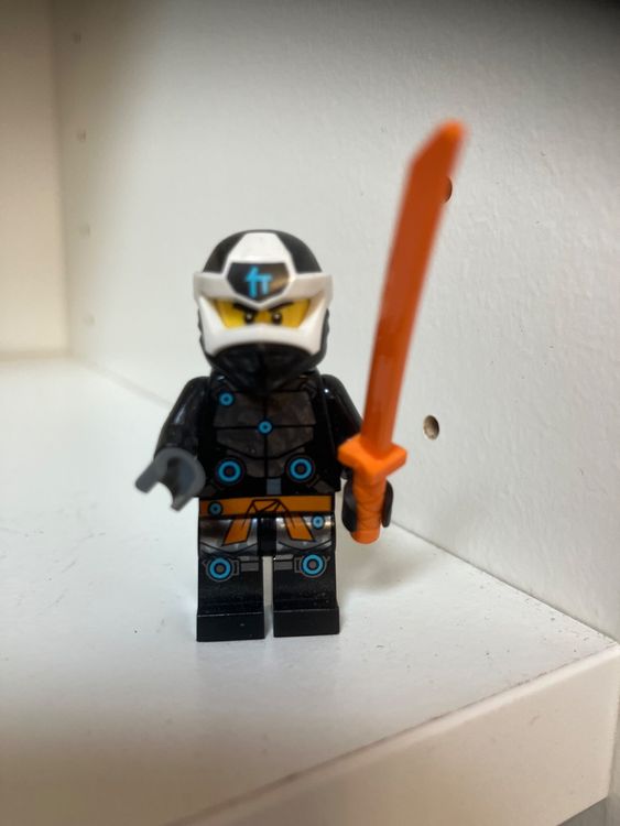 Lego figurine Ninjago Cole Digi Figur (Gebraucht) in Fully für CHF 2.9 ...