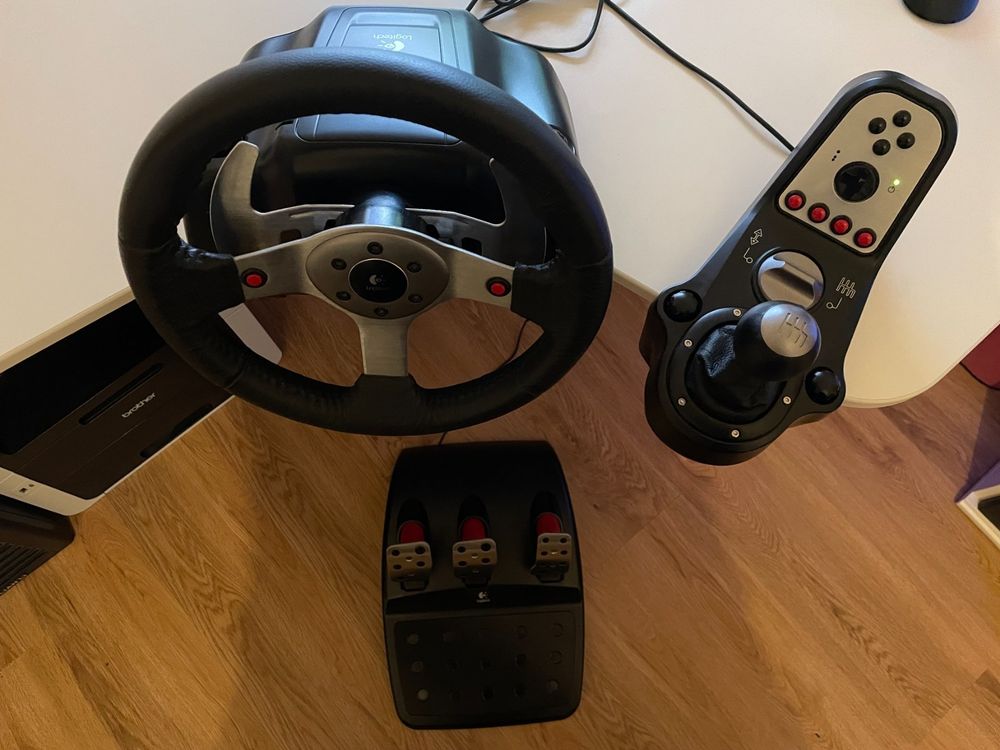 Logitech G25 Racing Wheel (Lenkrad) (Neu (gemäss Beschreibung)) in ...