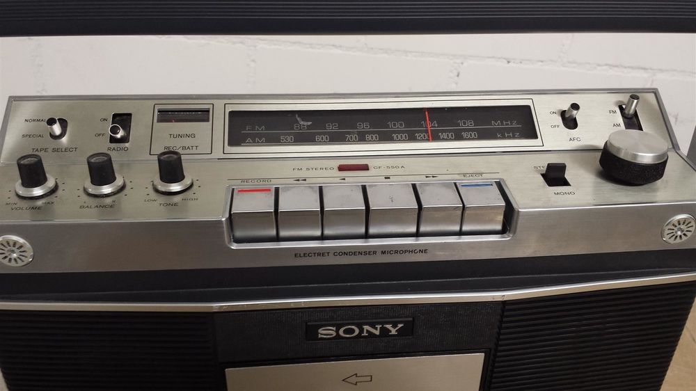 Vintage Stereo Radio SONY CF-550A Koffer | Kaufen auf Ricardo