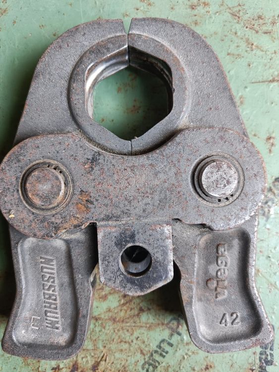 Novopress Mannesmann Pressmaschine (Gebraucht) in Muri AG für CHF 355 – nur Abholung auf Ricardo ...