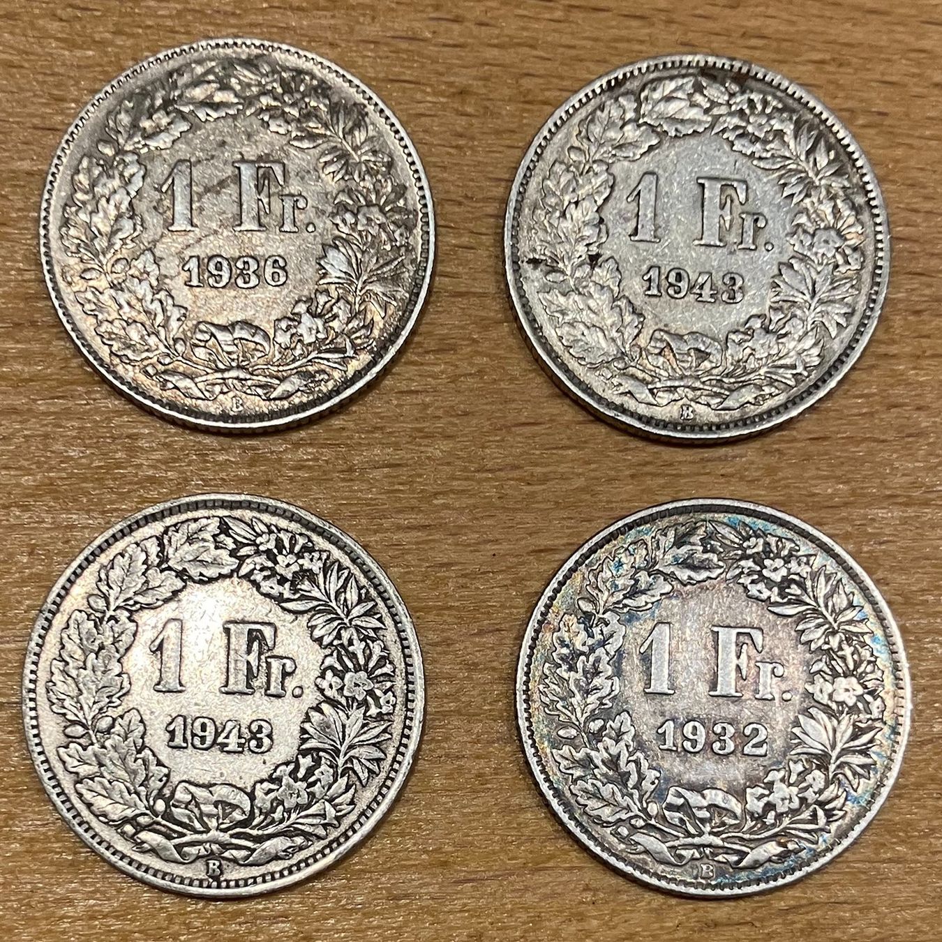 Schweiz vier Mal 1 Franken silber Münzen, stehende Helvetia (Gebraucht ...