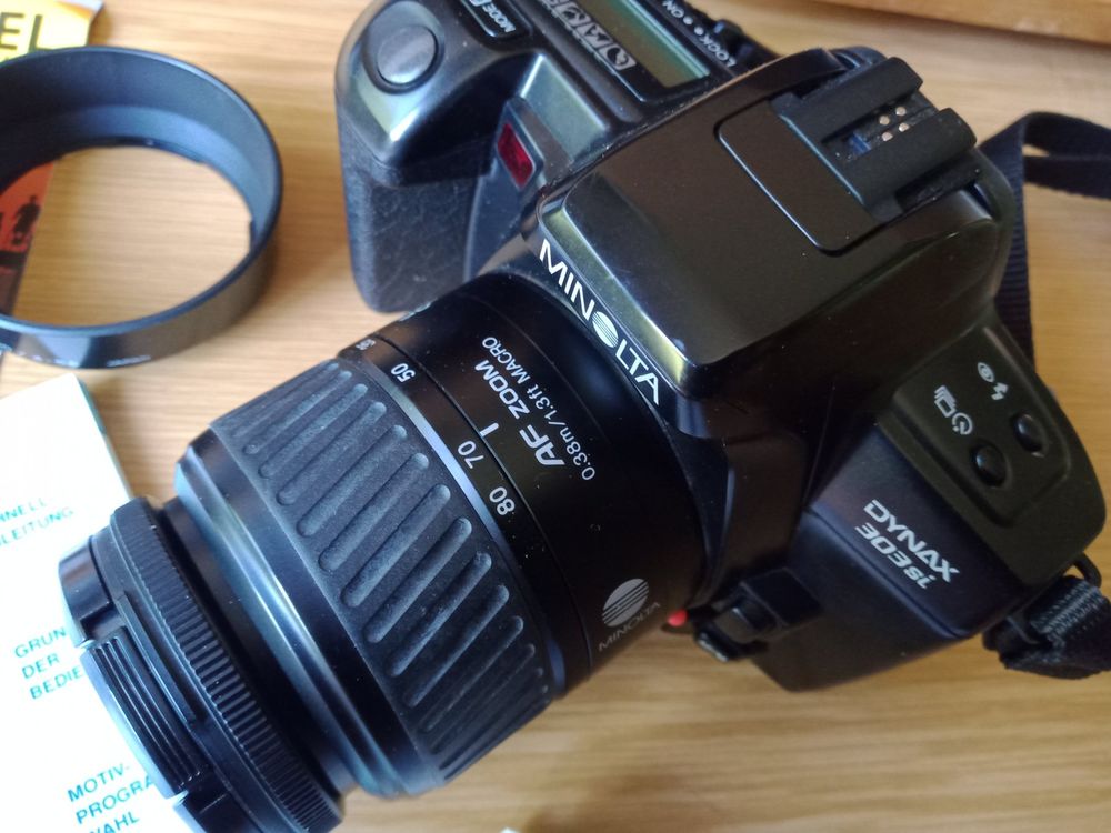 Minolta Dynax 303si Fotokamera (Gebraucht) in Dübendorf für CHF 3 – mit ...