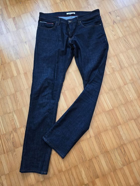 Jeans Tommy 36/36 NEU (Neu (gemäss Beschreibung)) in Bassersdorf für ...