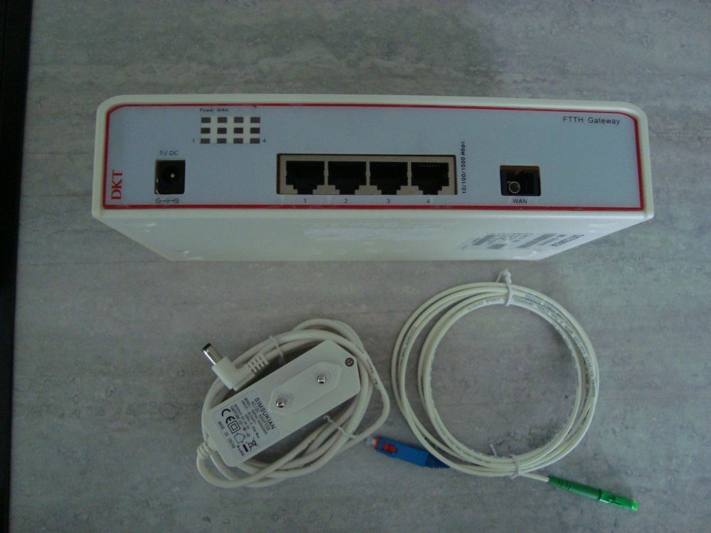 FTTH Gateway mit Adapter und 2m Glasfaserkabel (Gebraucht) in ...