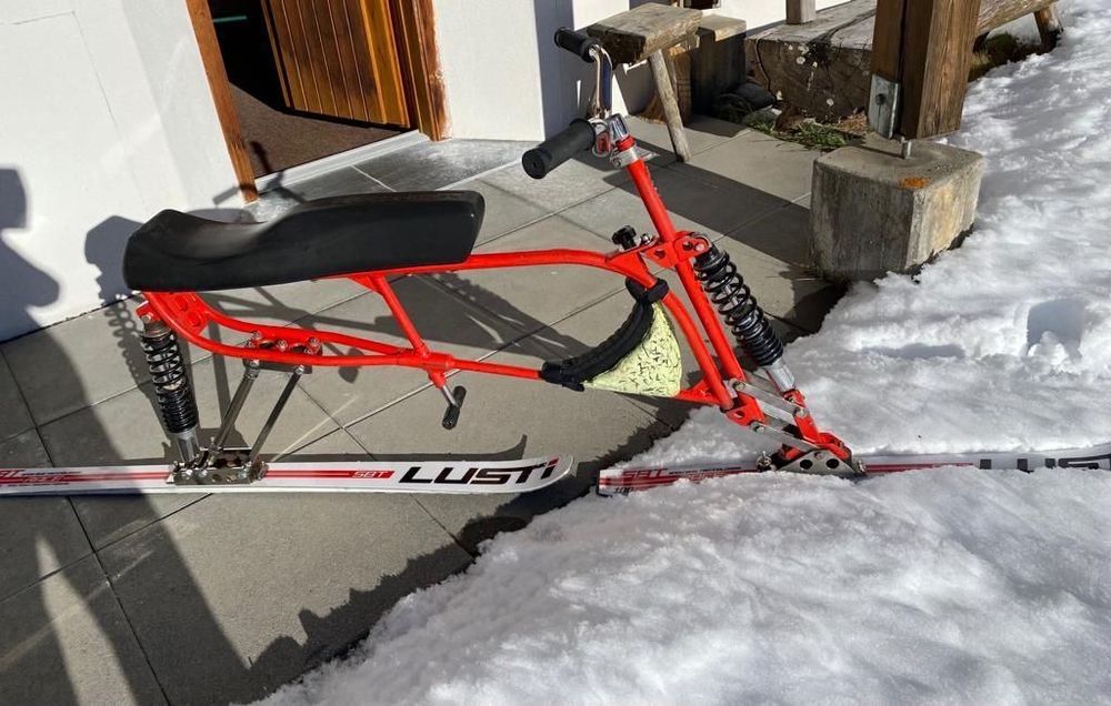 Skibob / Snowbike (Gebraucht) in Davos Dorf für CHF 250 – mit Lieferung ...