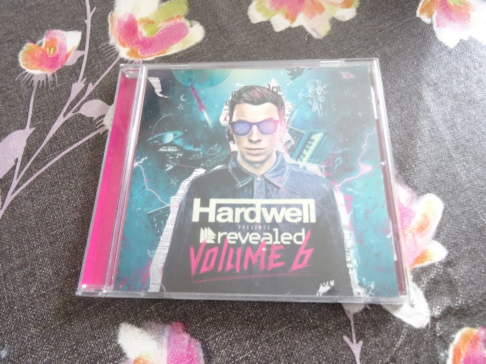 Hardwell presents Revealed Volume 6 CD (Gebraucht) in Olten für CHF 3 ...