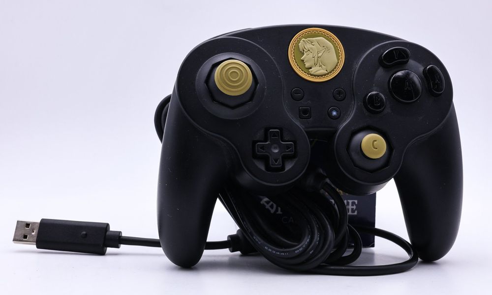 Pad PDP Fight Pad Pro Super Smash Bros Zelda (D'occasion) à Paudex pour ...