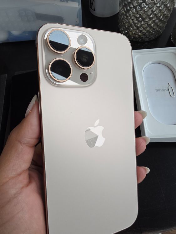 iPhone 16 Pro Max (Gebraucht) in St. Gallen für CHF 750 – mit Lieferung ...