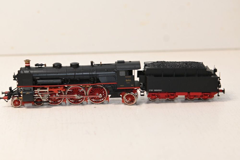 BR 18 451 Liliput HO/DC mit OVP läuft | Kaufen auf Ricardo