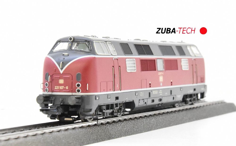 Märklin 3582 Diesellok BR 221 DB H0 WS Analog mit OVP (Gebraucht) in St ...