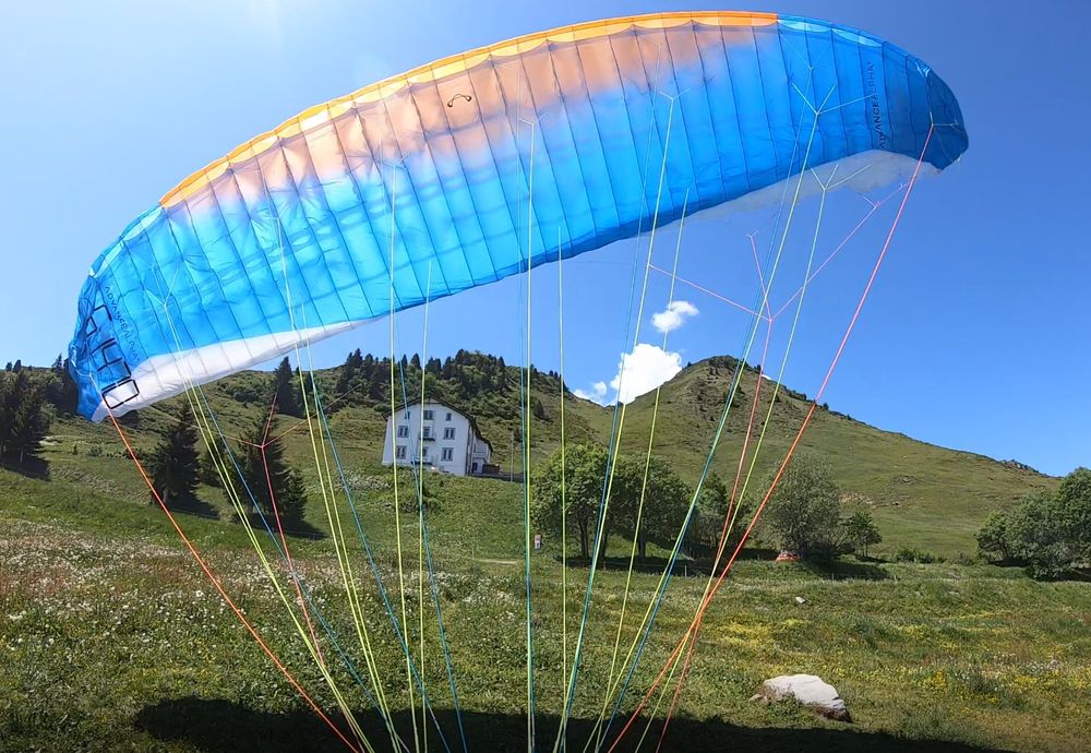 Gleitschirm advance alpha 6 (Gebraucht) in Sagogn für CHF 450 – mit ...