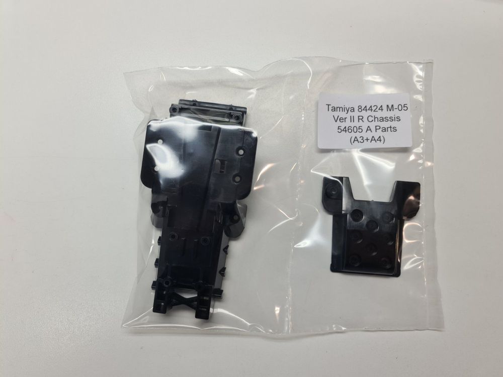 Tamiya M-05 Ver II R Chassis 54605 A3+A4 (Neu (gemäss Beschreibung)) in ...