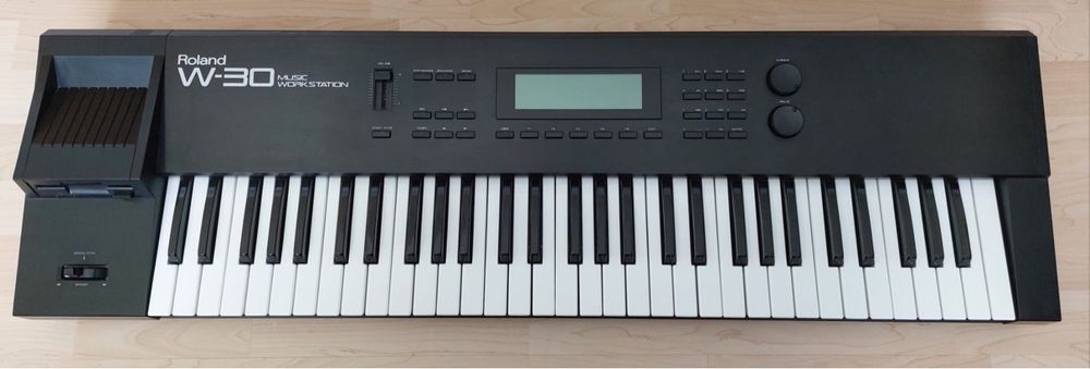 Roland W-30 Workstation -Synthesizer | Kaufen auf Ricardo