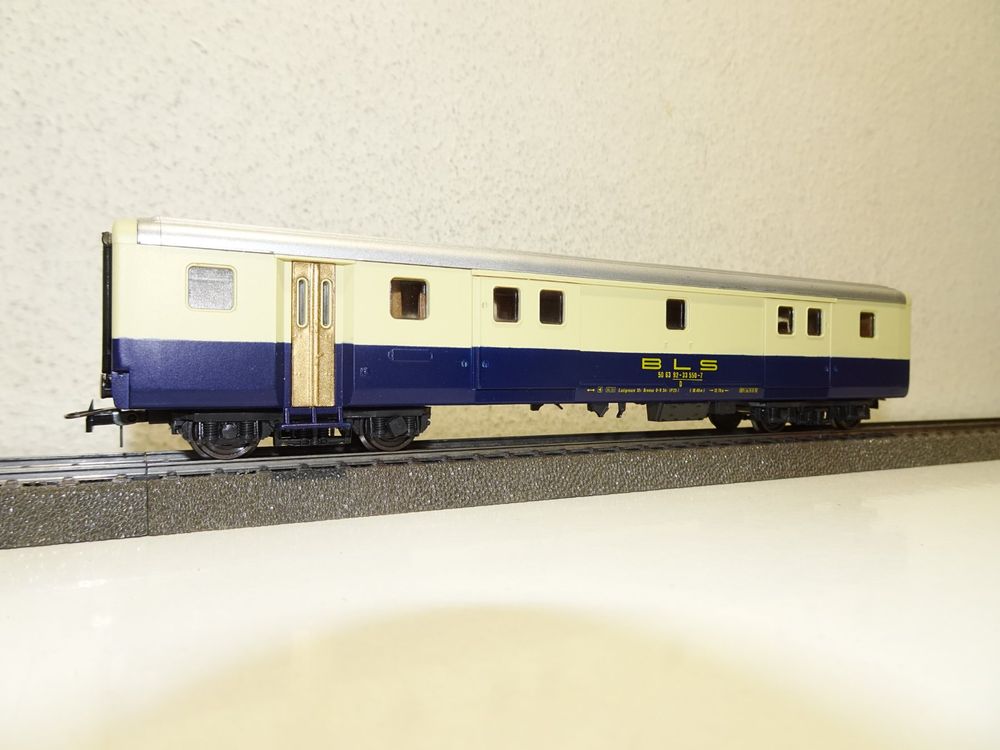 Roco Gepäckwagen BLS 550-7 HO 44331 (Neu (gemäss Beschreibung)) in ...