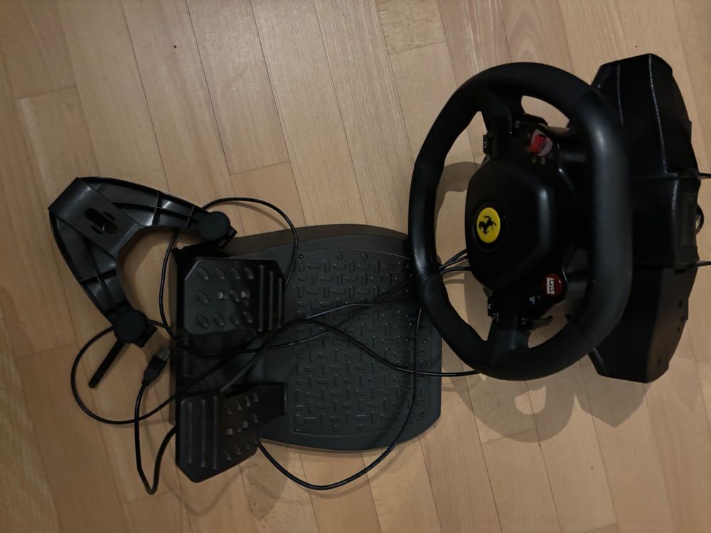 Thrustmaster T80 Ferrari 488 GTB (Gebraucht) in Dietikon für CHF 60 ...