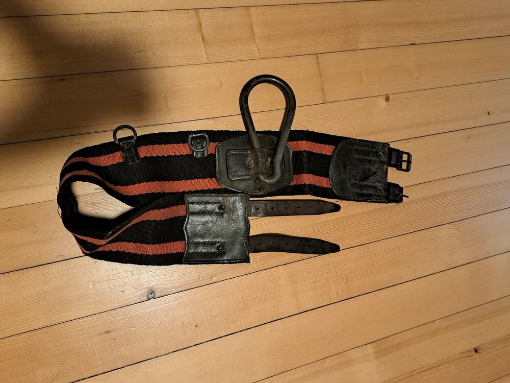Feuerwehr Gurt 95cm (Gebraucht) in Payerne für CHF 10 – mit Lieferung ...
