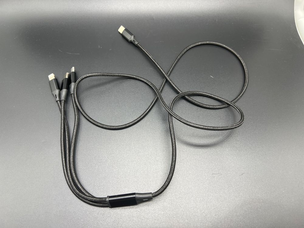 Ladekabel 3in1 USB C auf Micro USB / Lightning / USB C | Kaufen auf Ricardo