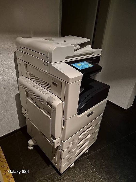 Xerox VersaLink C7025 Multifunktionsdrucker A4/A3 TOP Zust. (Gebraucht ...
