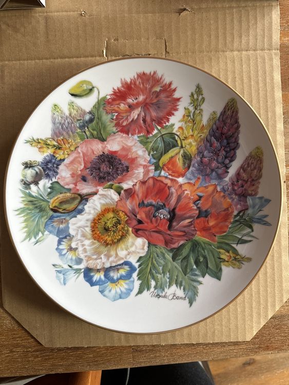 Hutschenreuther Wandteller “Grande Finace 2004” Ursula Band (Neu und originalverpackt) in Hinwil ...