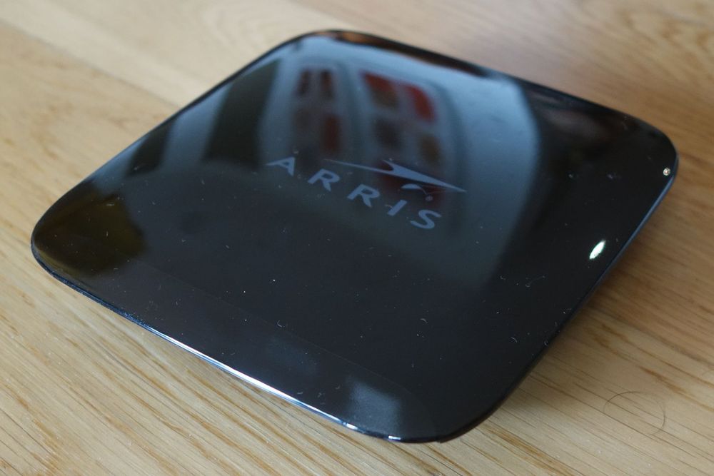 Arris TV-Box VIP1113M, Set-Top-Box mit Fernbedienung (Gebraucht) in ...