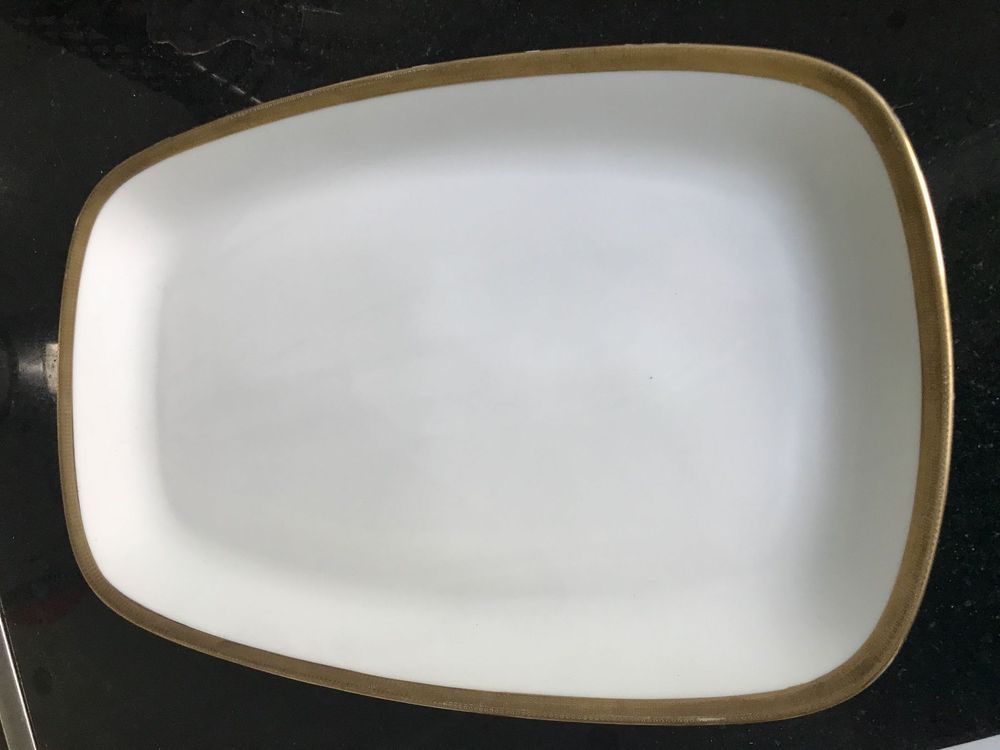 Service Platte Eschencach (Gebraucht) in Zürich für CHF 1 – nur ...