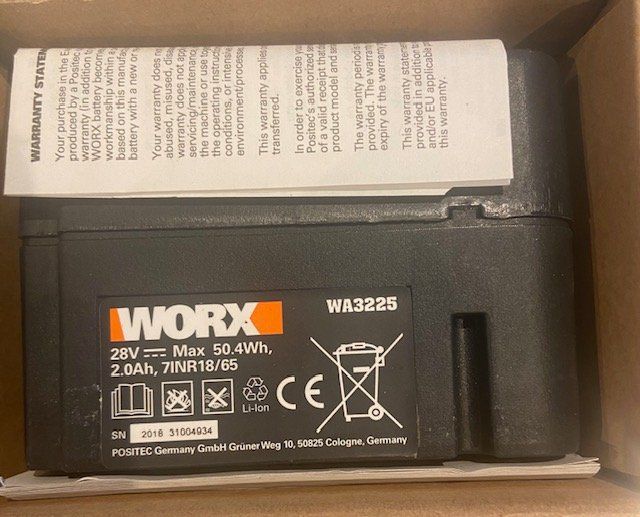 Worx Landroid M Akku WA3225, 28V - NEU! (Neu und originalverpackt) in ...